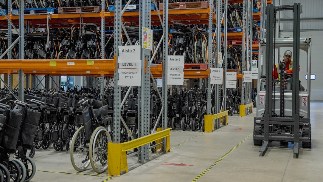 Hire a wheelchair | Easy and affordable | British Red Cross