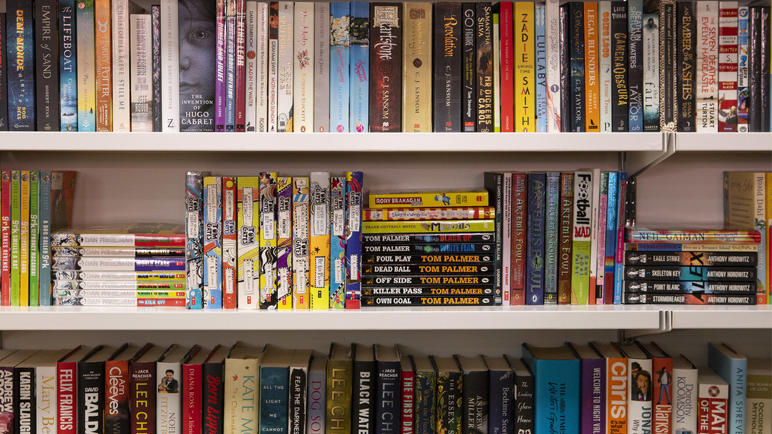 Cheltenham charity bookshop | British Red Cross